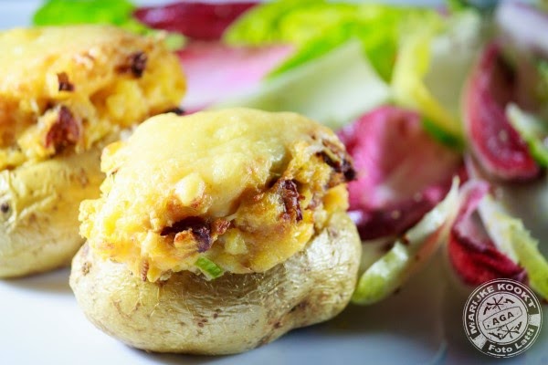 Stuffed potatoes - Marijke kookt