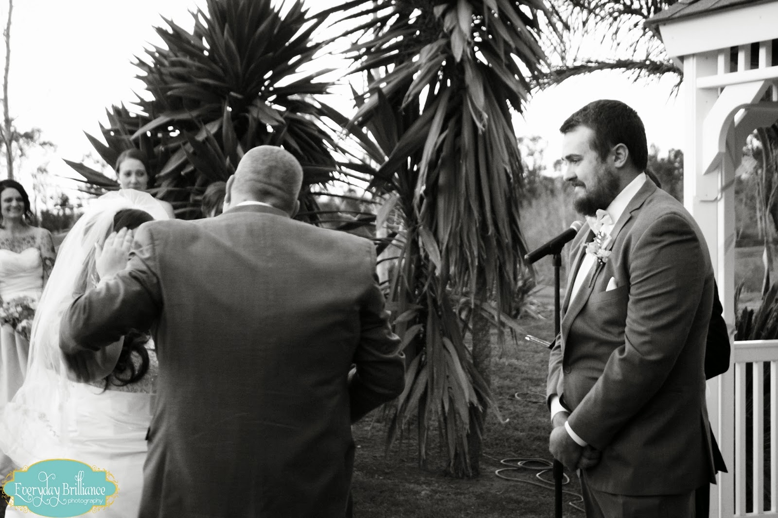 Everyday Brilliance Photography: Kim + Brandon Wedding