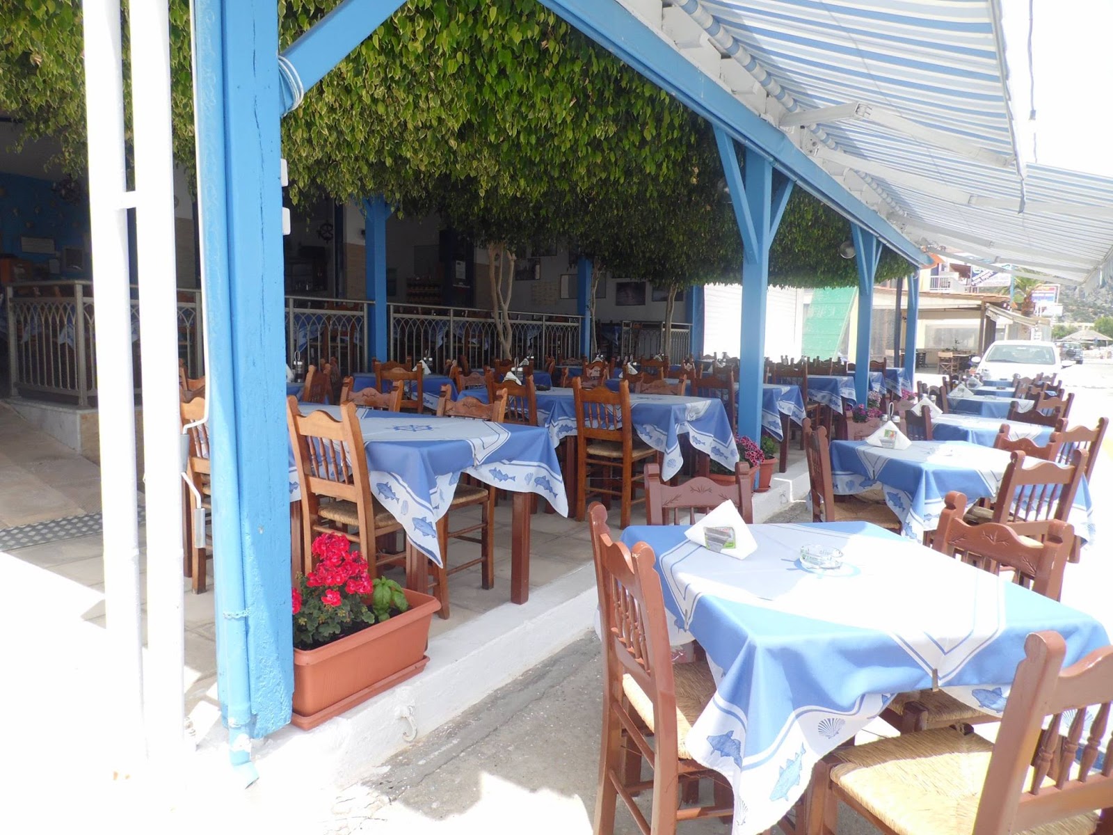 PALEOHORA CHANIA CRETE WEB TV: ΤΑΒΕΡΝΕΣ ΠΑΛΑΙΟΧΩΡΑ ΧΑΝΙΩΝ