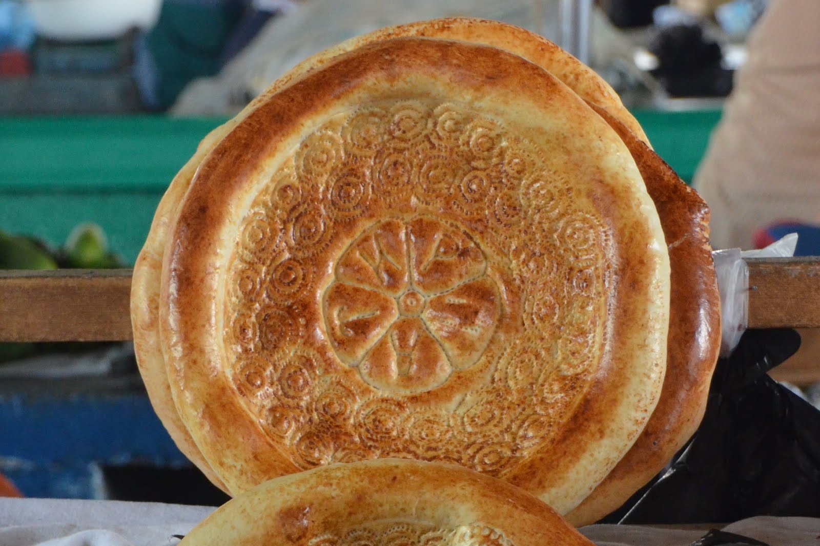 KL Glasgow Overland: Uzbek Non and other Uzbek food we tried