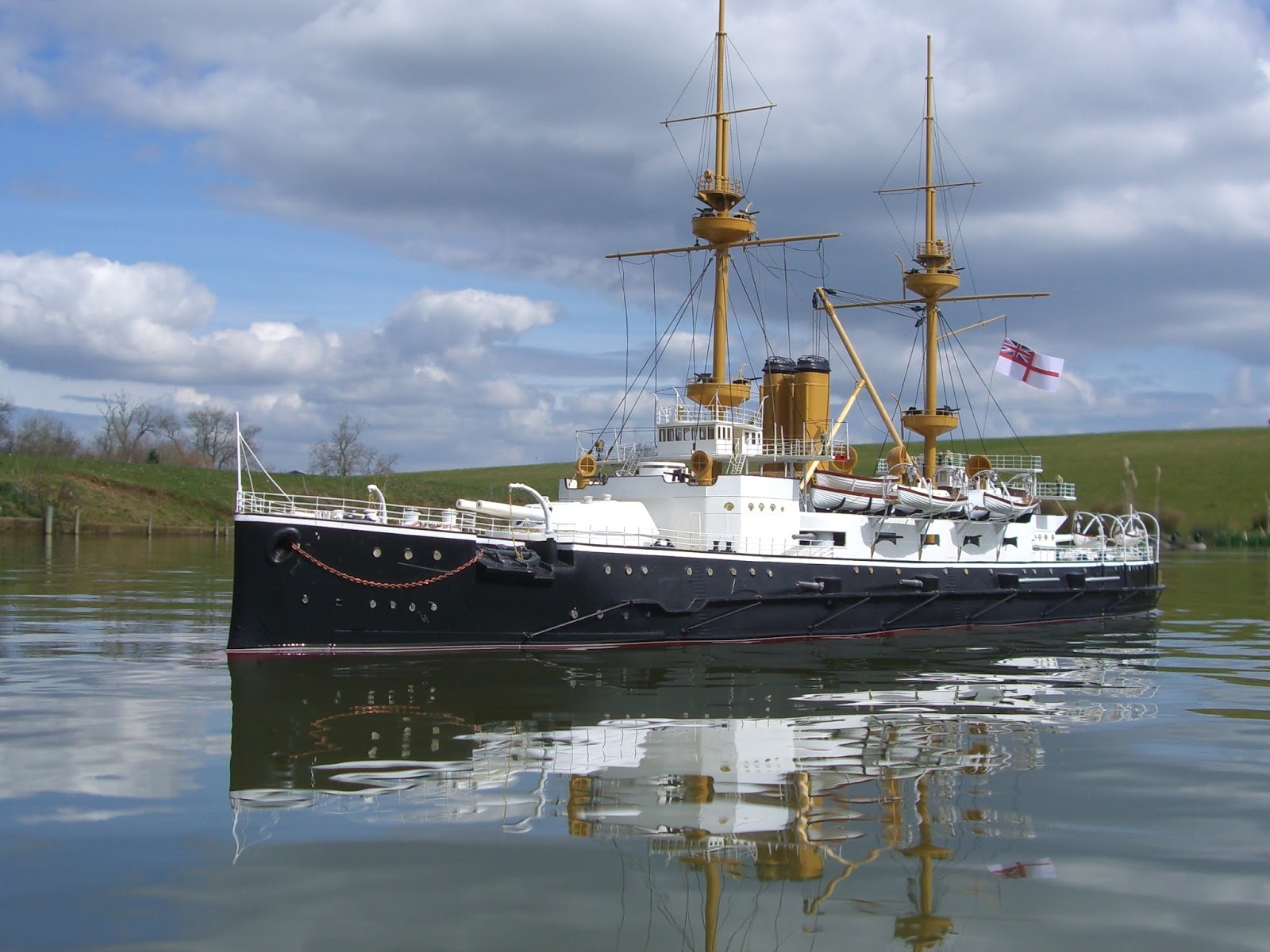 Defence and Freedom: Two dominant battleship designs and the real ...