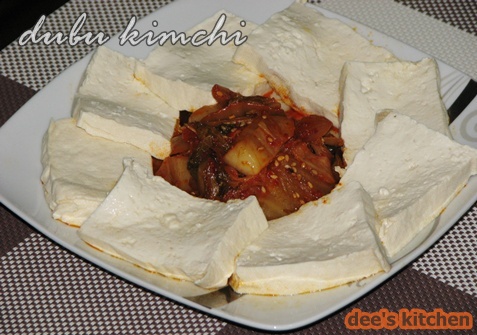 Dee's Blazing Kitchen: Tofu and Kimchi/Dubu Kimchi (두부김치)
