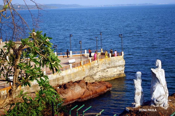 Visiting places of India: Dona Paula Beach in Goa