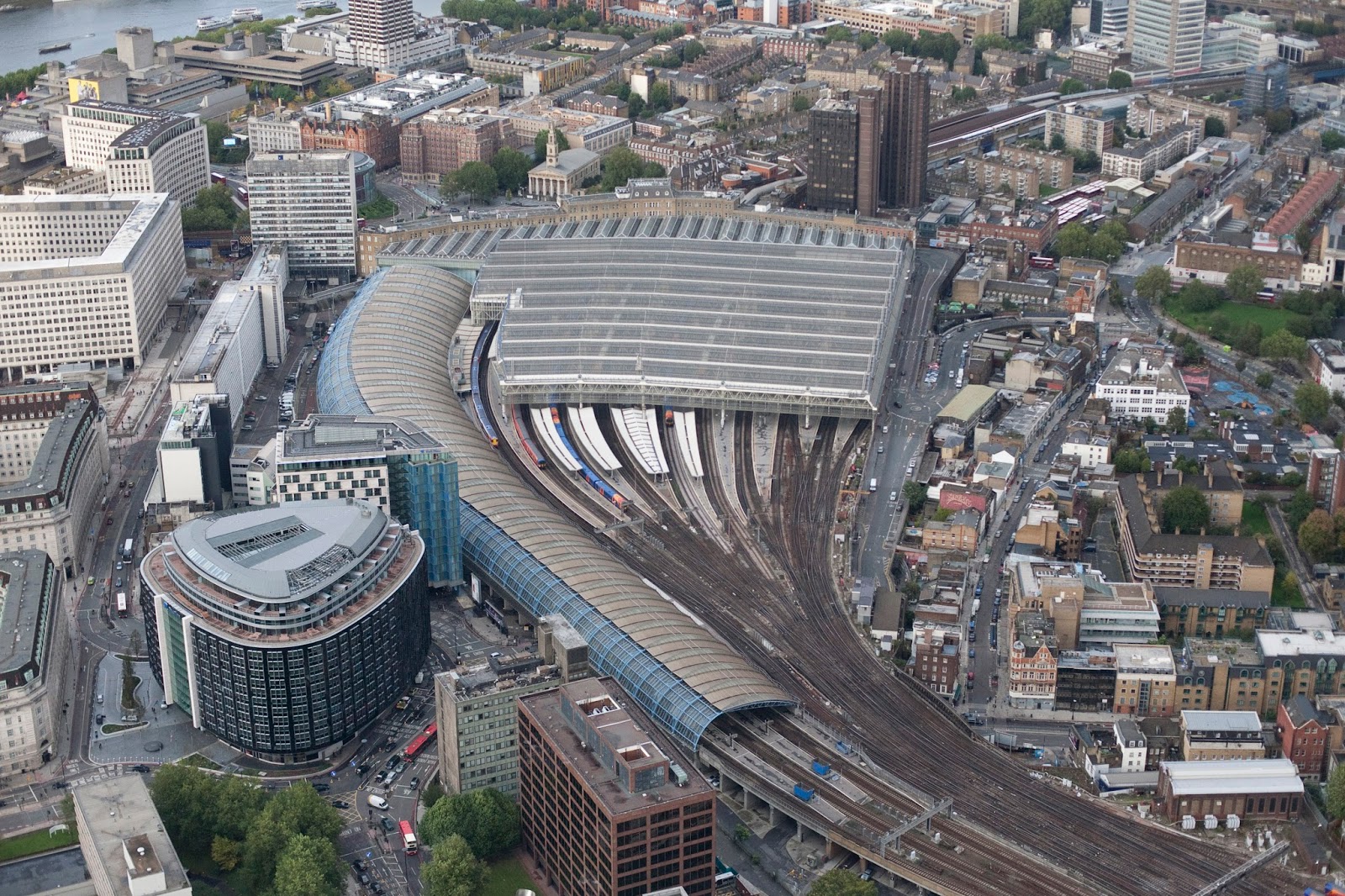 Jan Ford's World: Waterloo Station, London (Part 2)