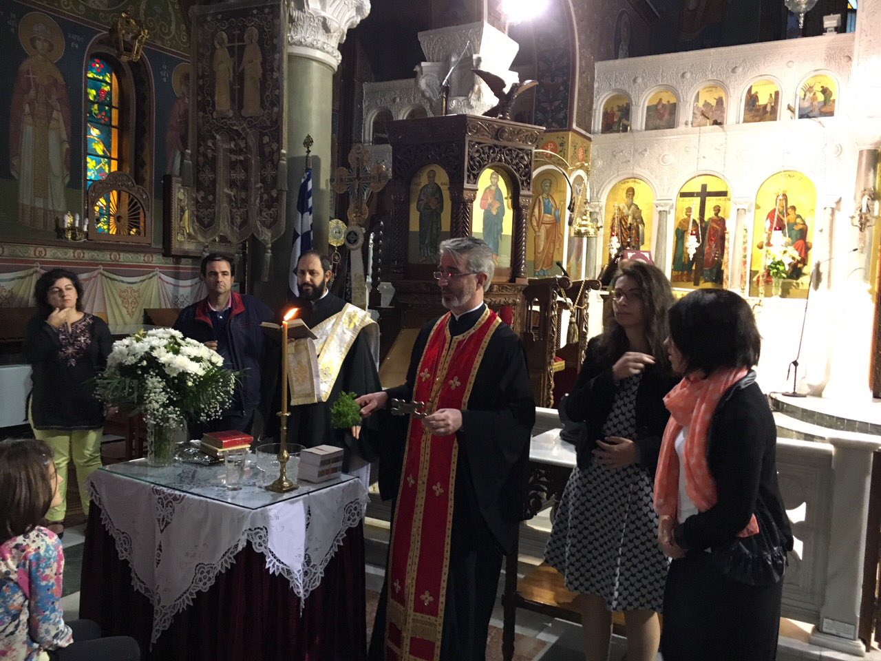 ΙΕΡΟΣ ΝΑΟΣ ΑΓΙΩΝ ΙΣΑΠΟΣΤΟΛΩΝ ΚΩΝΣΤΑΝΤΙΝΟΥ ΚΑΙ ΕΛΕΝΗΣ ΛΑΡΙΣΑΣ: Οκτωβρίου ...