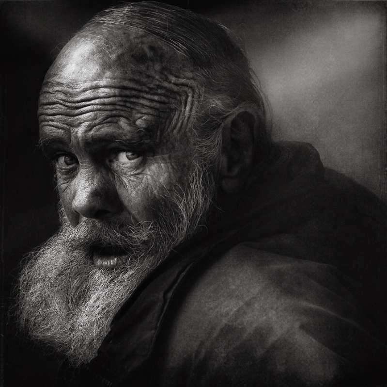 CAMERA CON VISTA : Volti di uomini, volti di Dio