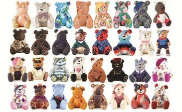 Life and luxury: Fashion Bears in London