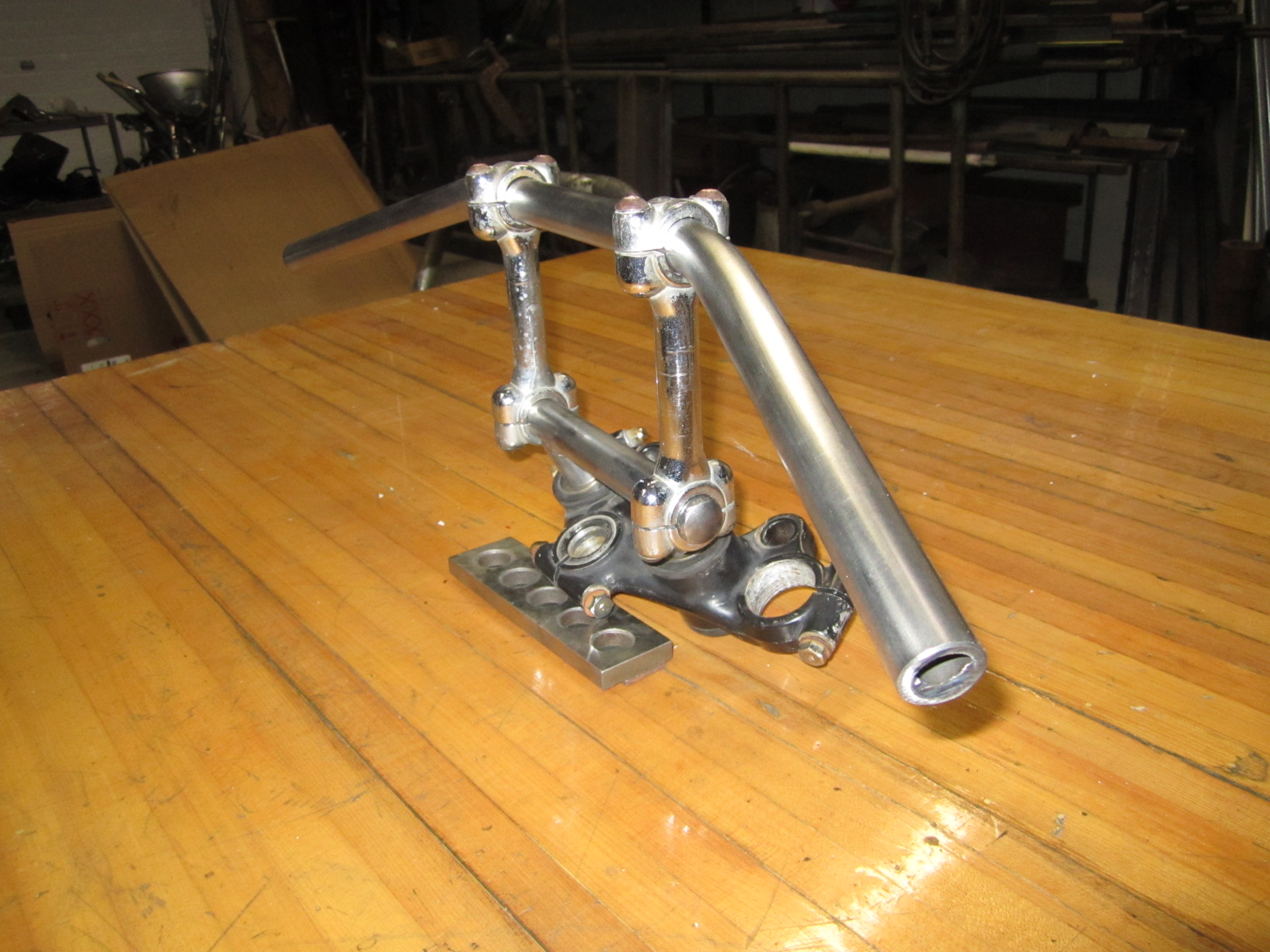 FRONT ST CYCLE: dog bone riser & drags XS650 YAMAHA