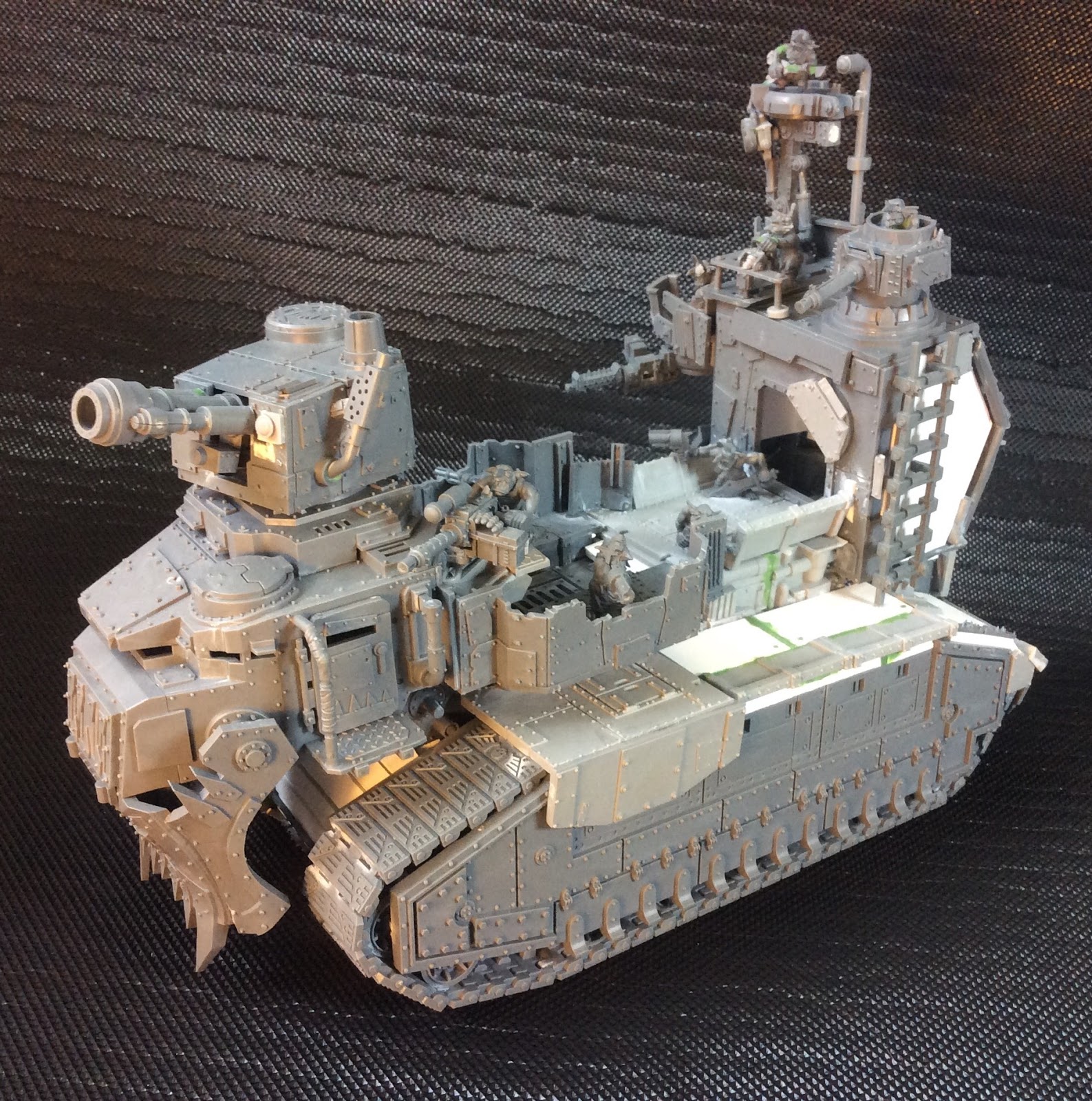Tabletop Apocalypse: Converted Ork Battlewagon - Seriously Huge!