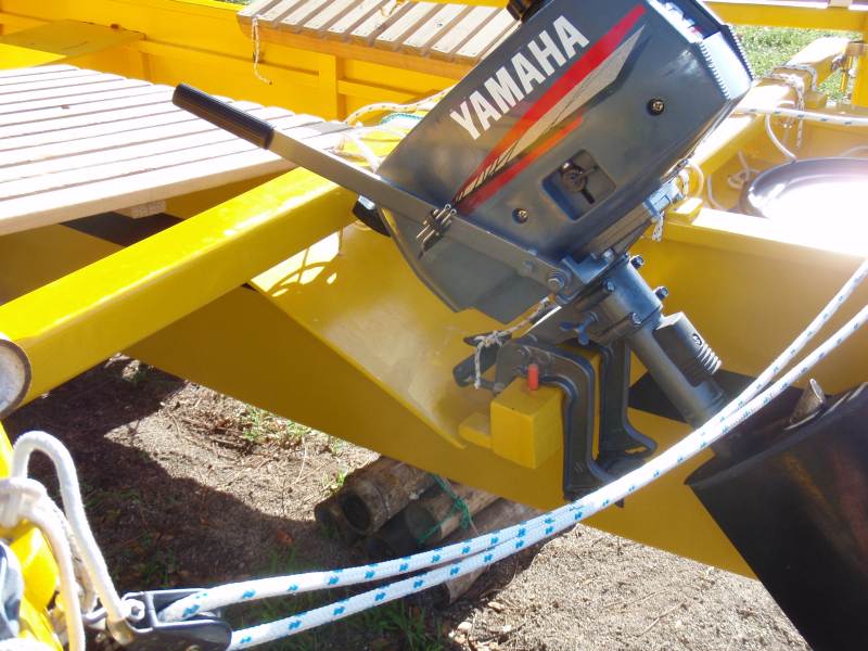 Side Mounted Outboard Motors