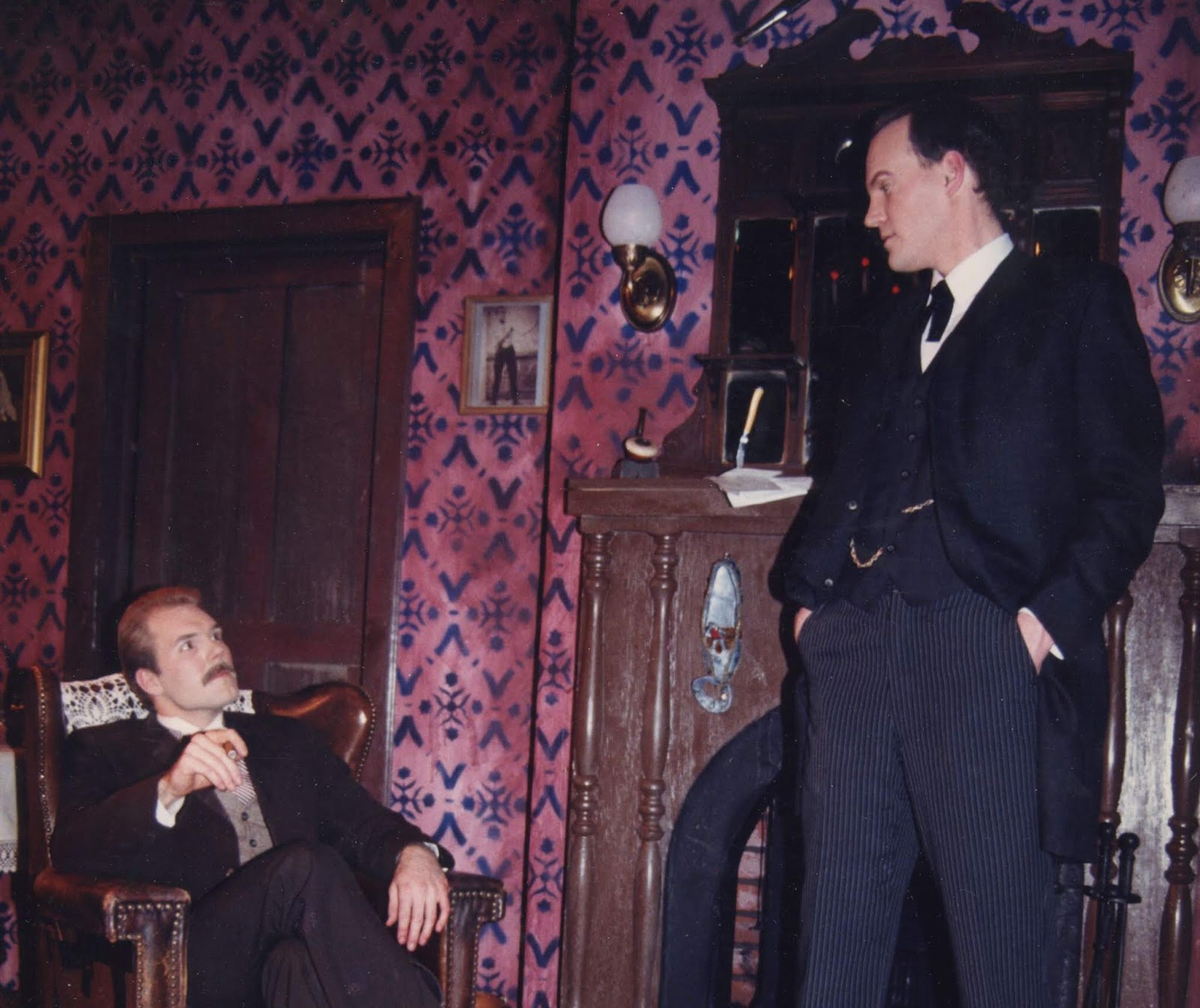 Episode 152: Holmes & Watson - I Hear of Sherlock Everywhere