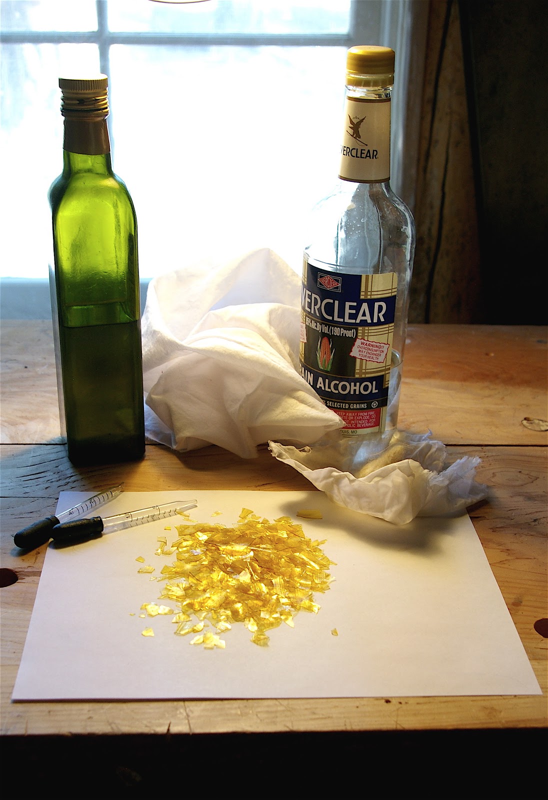 Two Good Reasons Why You Should Consider Using French Polish