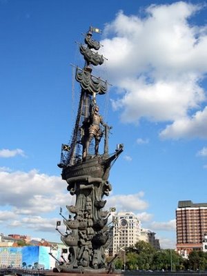AMAZING SCULPTURES: IMPORTANT FAMOUS STATUES AROUND THE WORLD