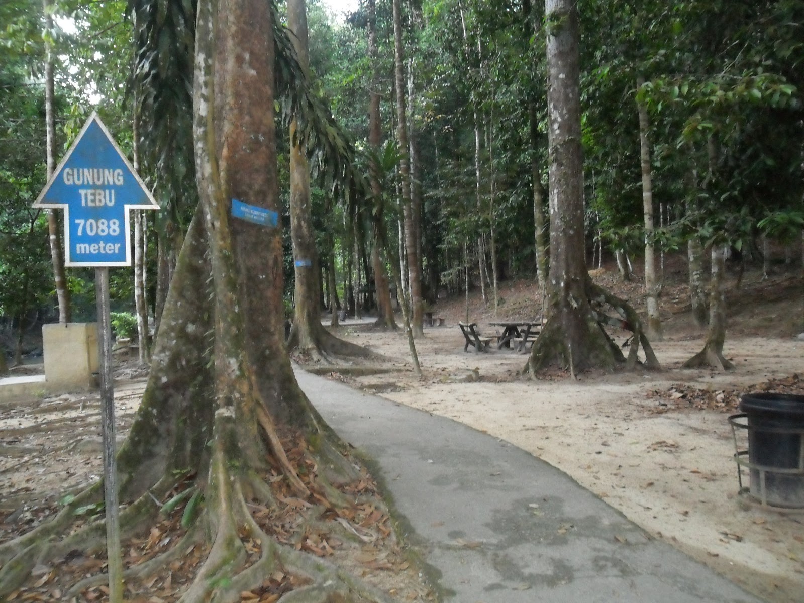 KEMBARA ALAM AADK: Pendakian Gunung Tebu, Besut, Terengganu