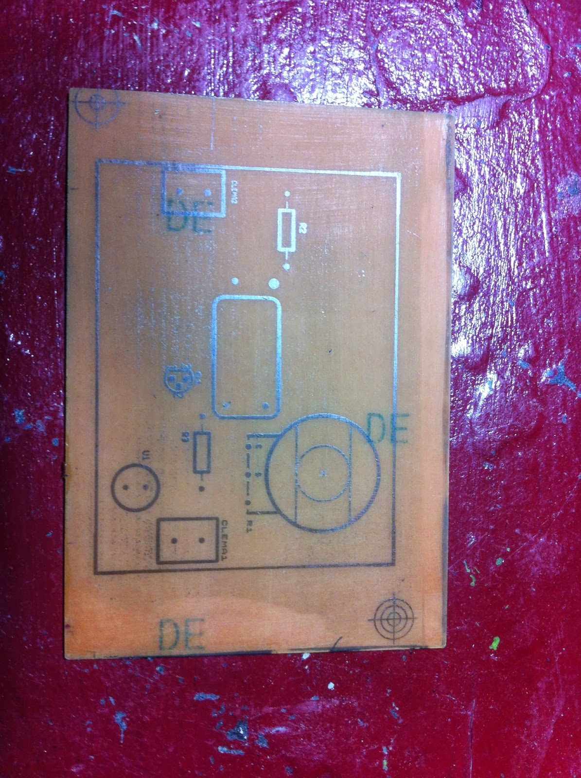 Proelectrotools: Como imprimir la capa de serigrafía en una PCB con ...
