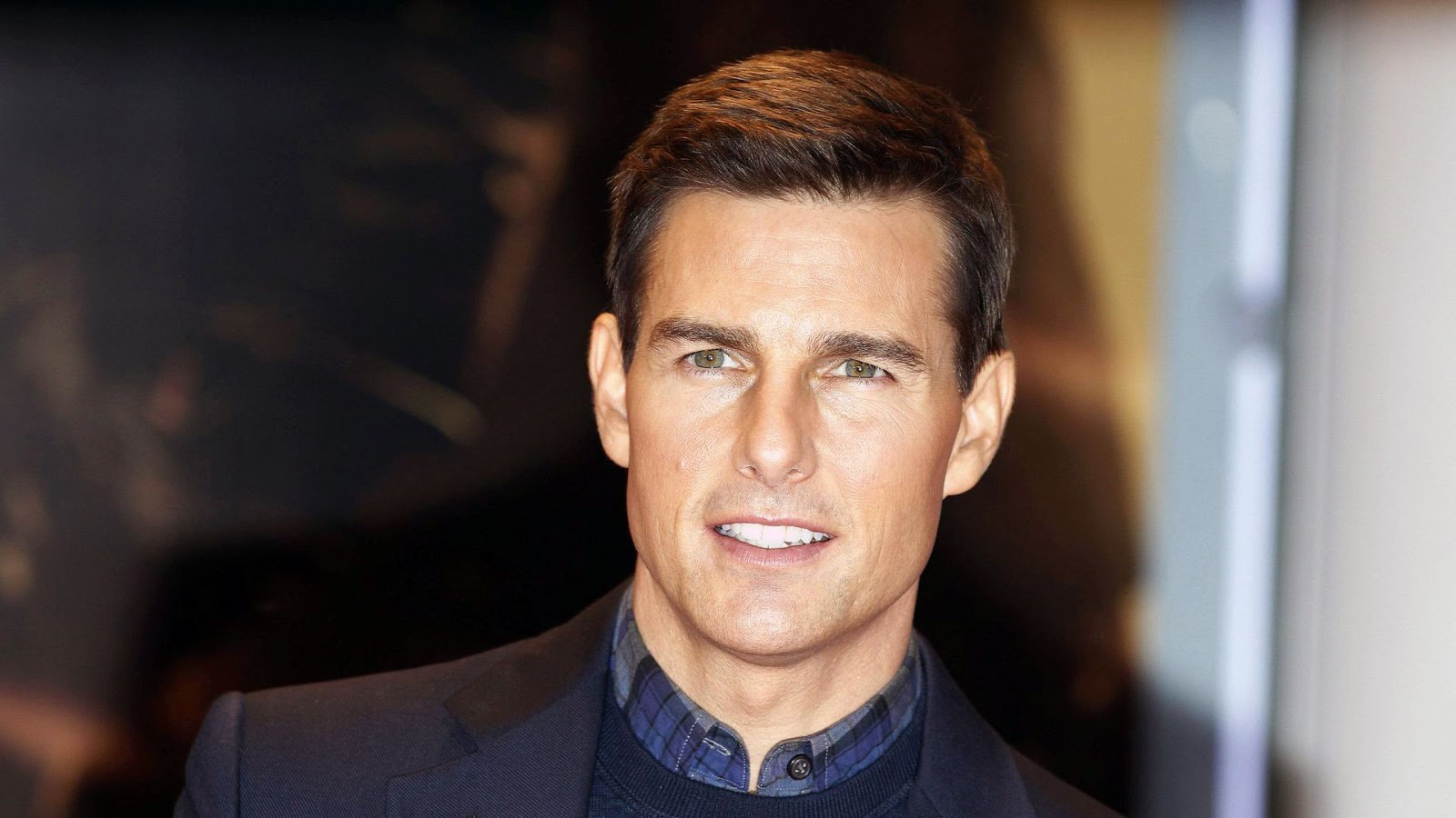 Tom Curise HD Wallpaper