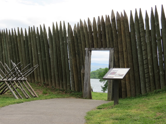 Where's Liz-2013?: Fort Loudoun State Historic Site and Sequoyah ...