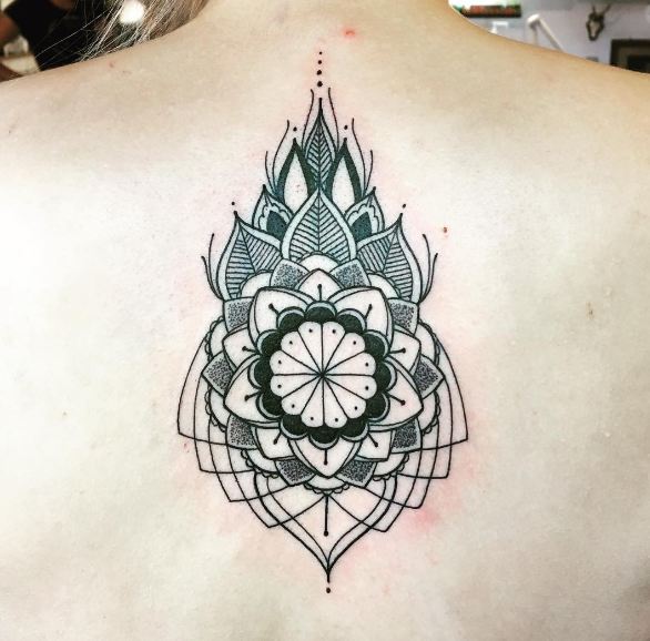 50+ Simple Geometric Tattoos Ideas For Men (2019) | Tattoo Ideas