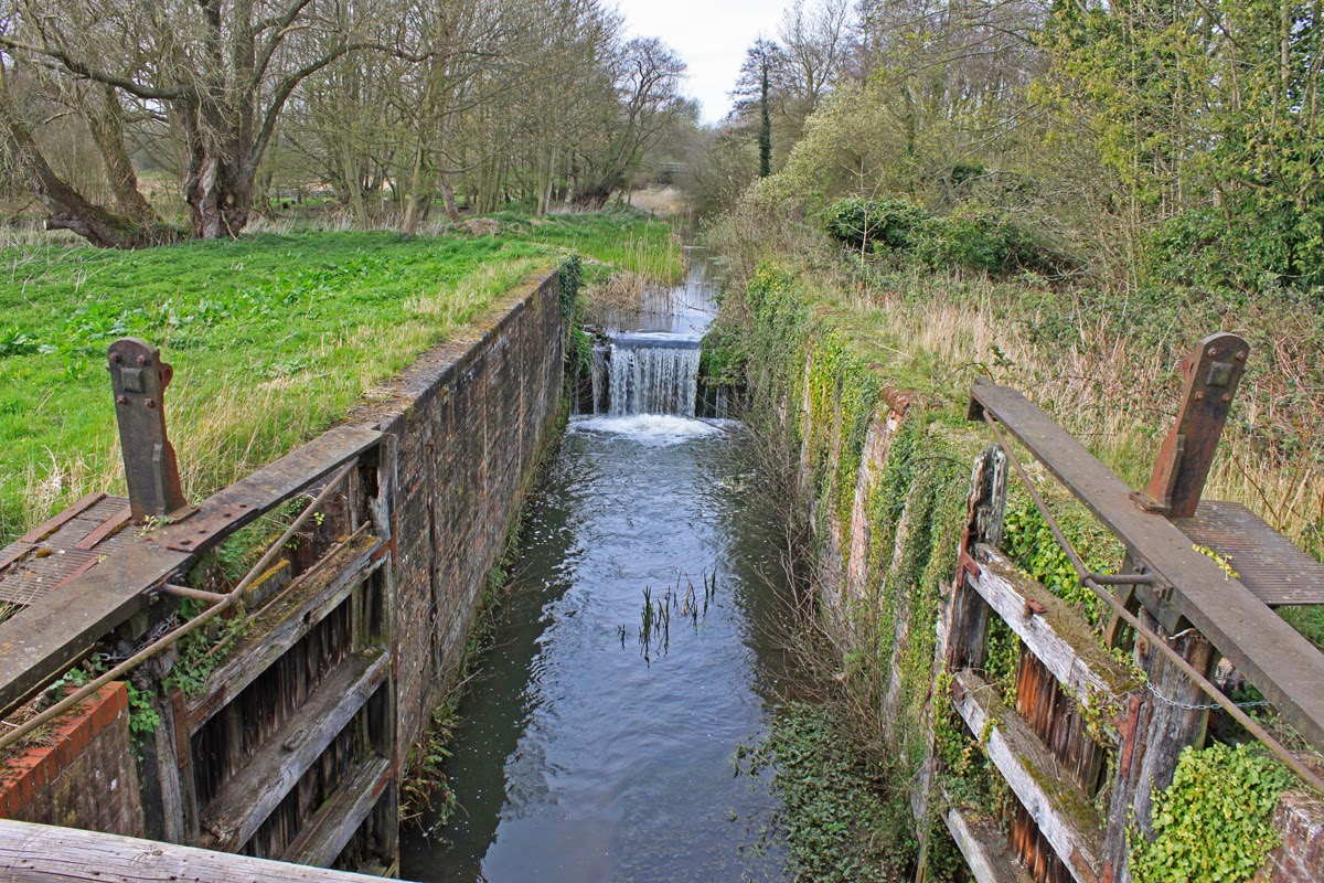 Captain Ahab's Watery Tales: A bit more North Walsham and Dilham