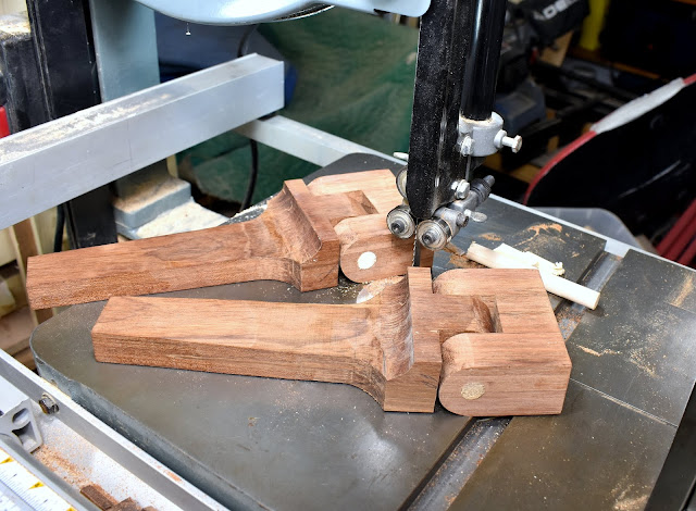 Jax Design: How to Make Wooden Hinges