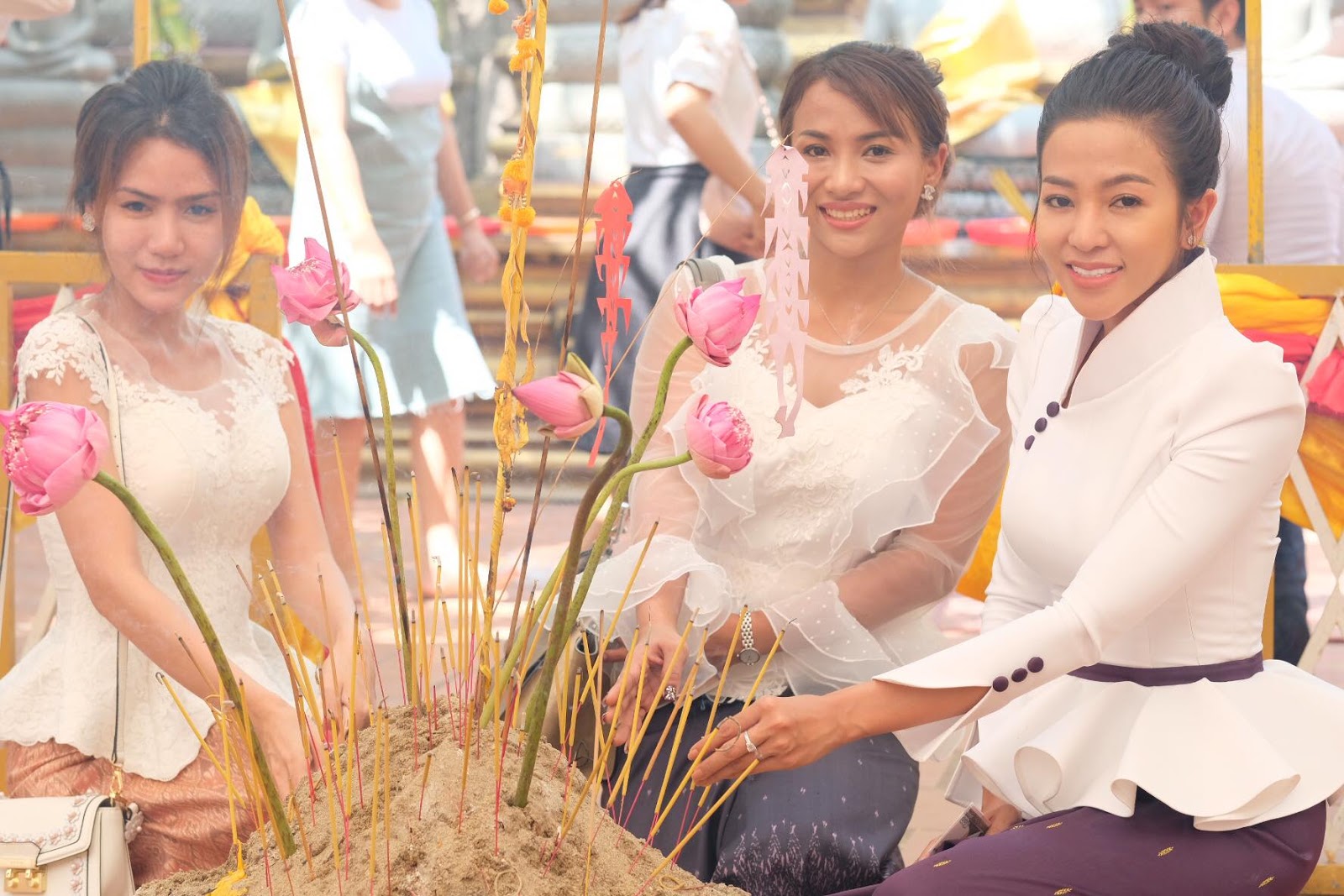 TodaySharing Media: Doung Manich khmerstar