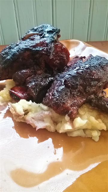 BLOG BY BINNS: Sticky Asian Short Ribs