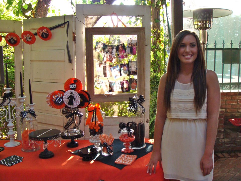 The White Barn: Graduation Decoration