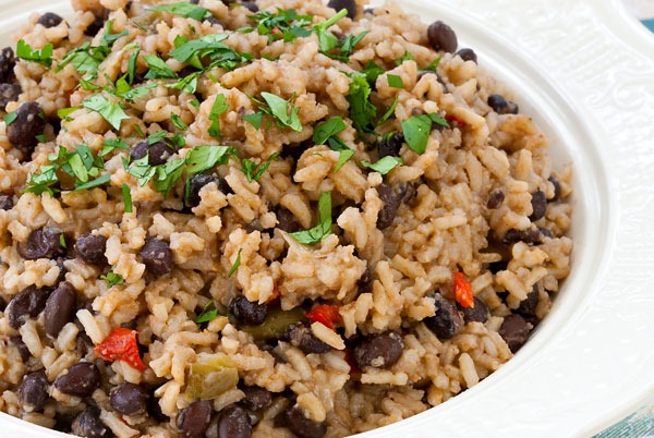 Arroz blanco y frijoles Congrí (Cuba) · Recetas que Nunca Fallan