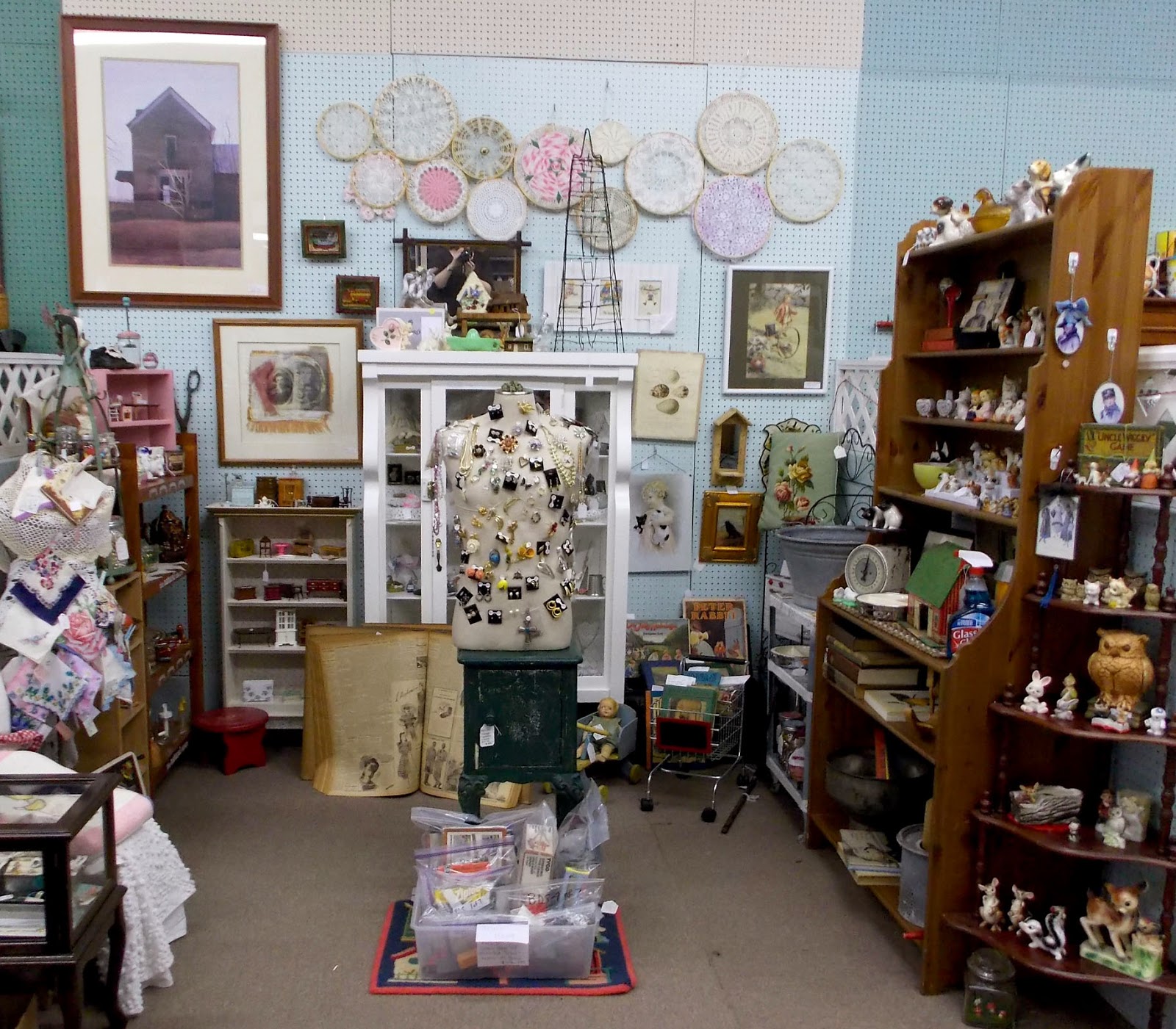 Brier Design Studio: Tip Top Shape Shop