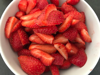 Un joli coup de fourchette...: Fraisier