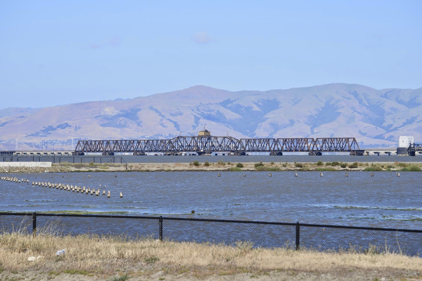 Bridge of the Week: Alameda County, California Bridges: Caltrain Swing ...