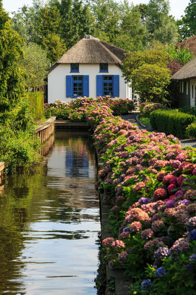 Cute Little Village With 10 Pics STATIONGOSSIP cute-little-village-with-10-pics-stationgossip