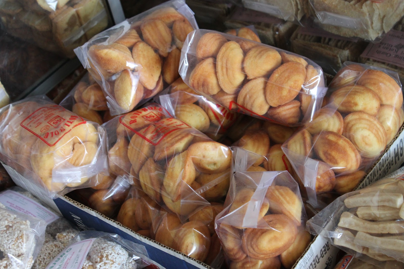 Roti bolu ~ Seputar Khas Magetan