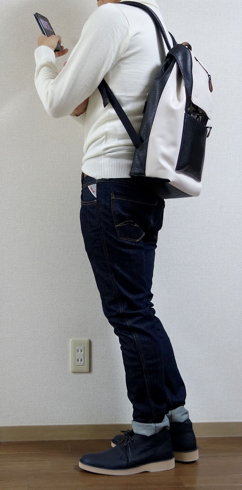 ゆるりブログ: COACH(コーチ)のマンハッタン バックパック ミックスド レザー(57759)の意表を突くカラーリングに心を砕かれる :)