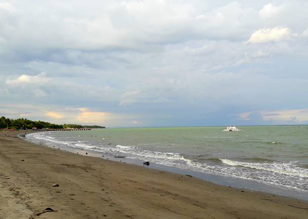 Eye in the Sky: Unicolor Beach Resort, Barangay Dawis, (Digos City ...