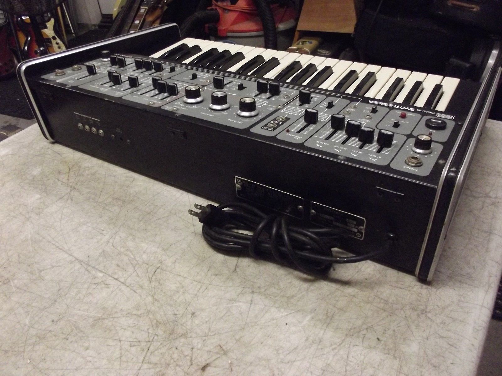 MATRIXSYNTH: Roland System100 Model 101 SN 511153