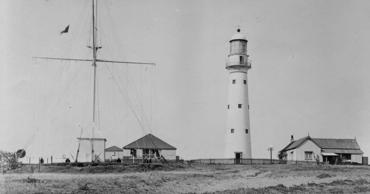 Mole's Genealogy Blog: The Bluff lighthouse and Signal Station, Durban