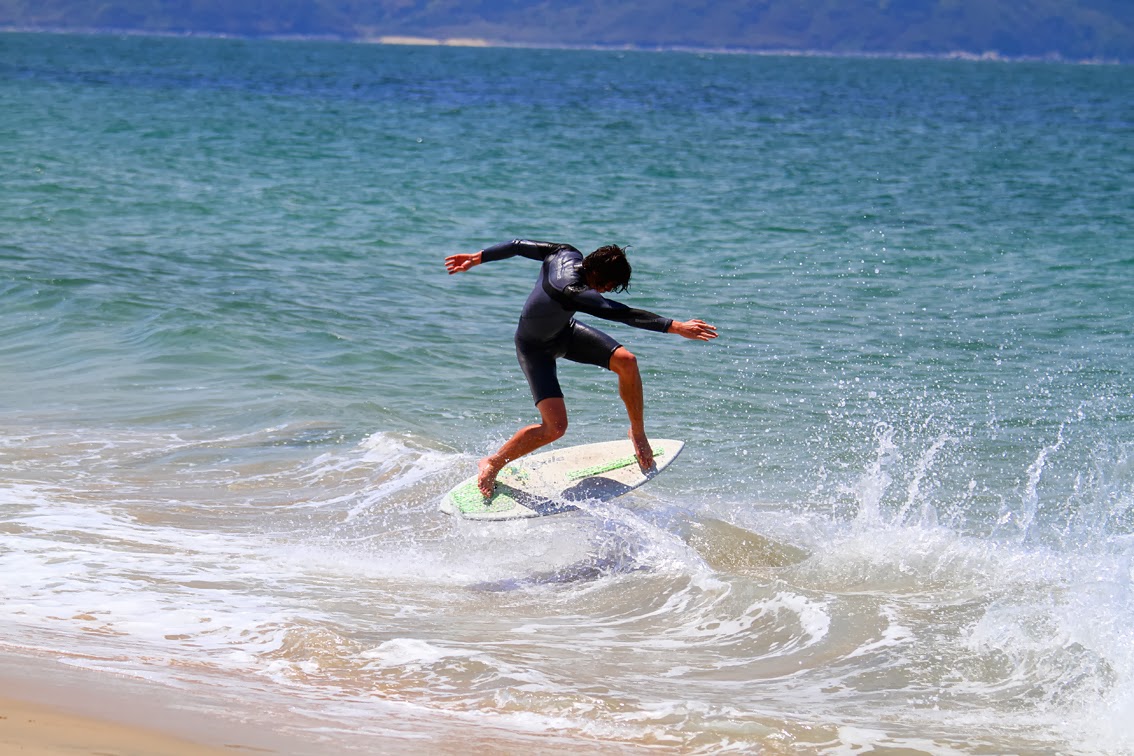 Kawavess: Esportes com prancha