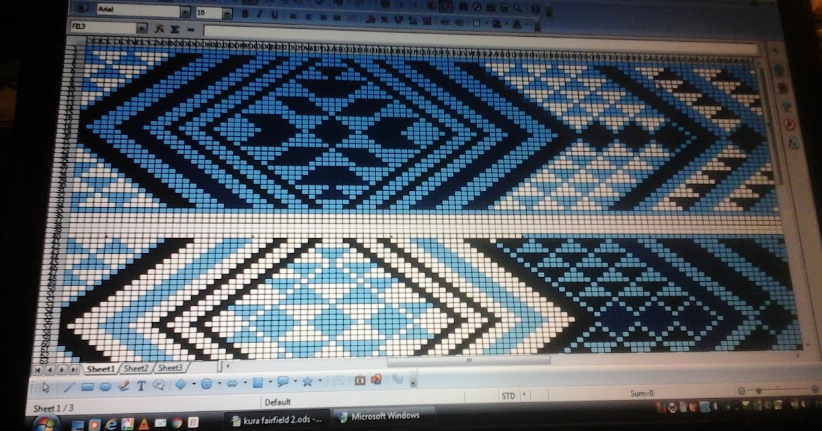 Robin Weaves Korowai: Taaniko designing