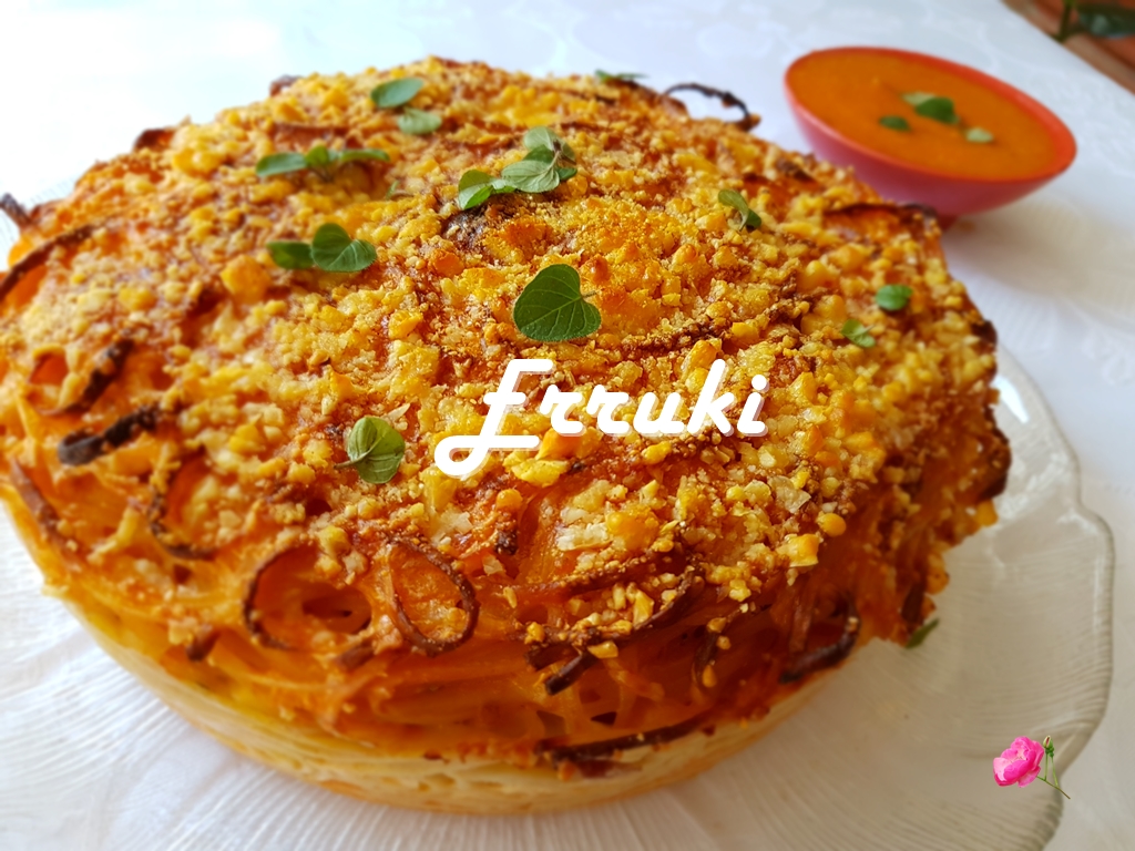 Erruki Laurel: Pasta en "frittata"