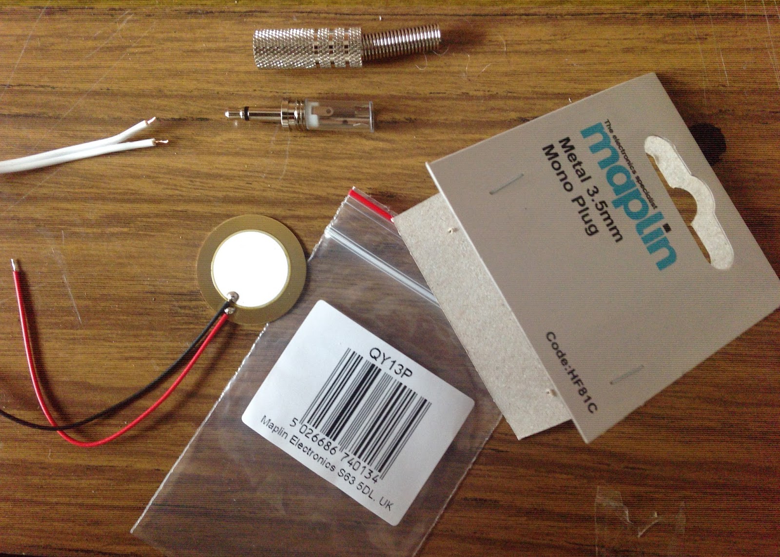 Helen Shaddock: Learning how to make a contact mic