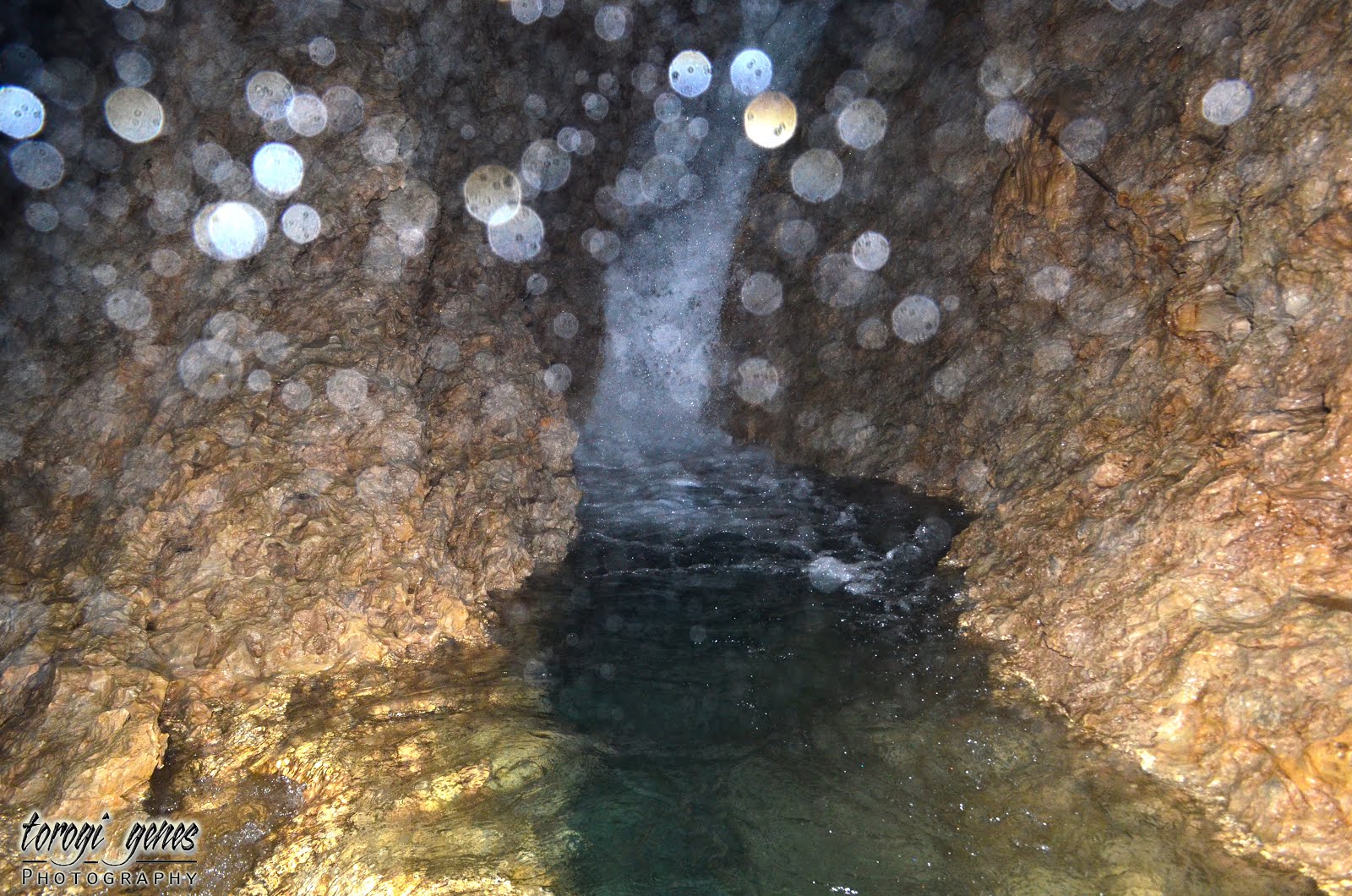 Lone Prowler: ARAN CAVE