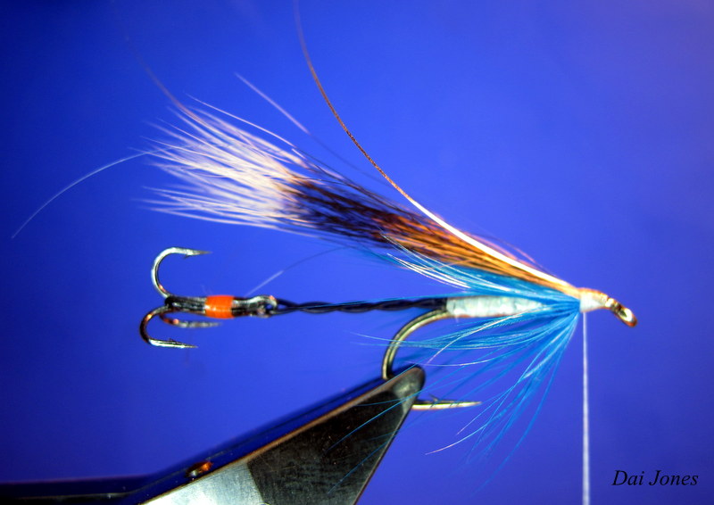 Flies step by step: Secret weapon step by step.