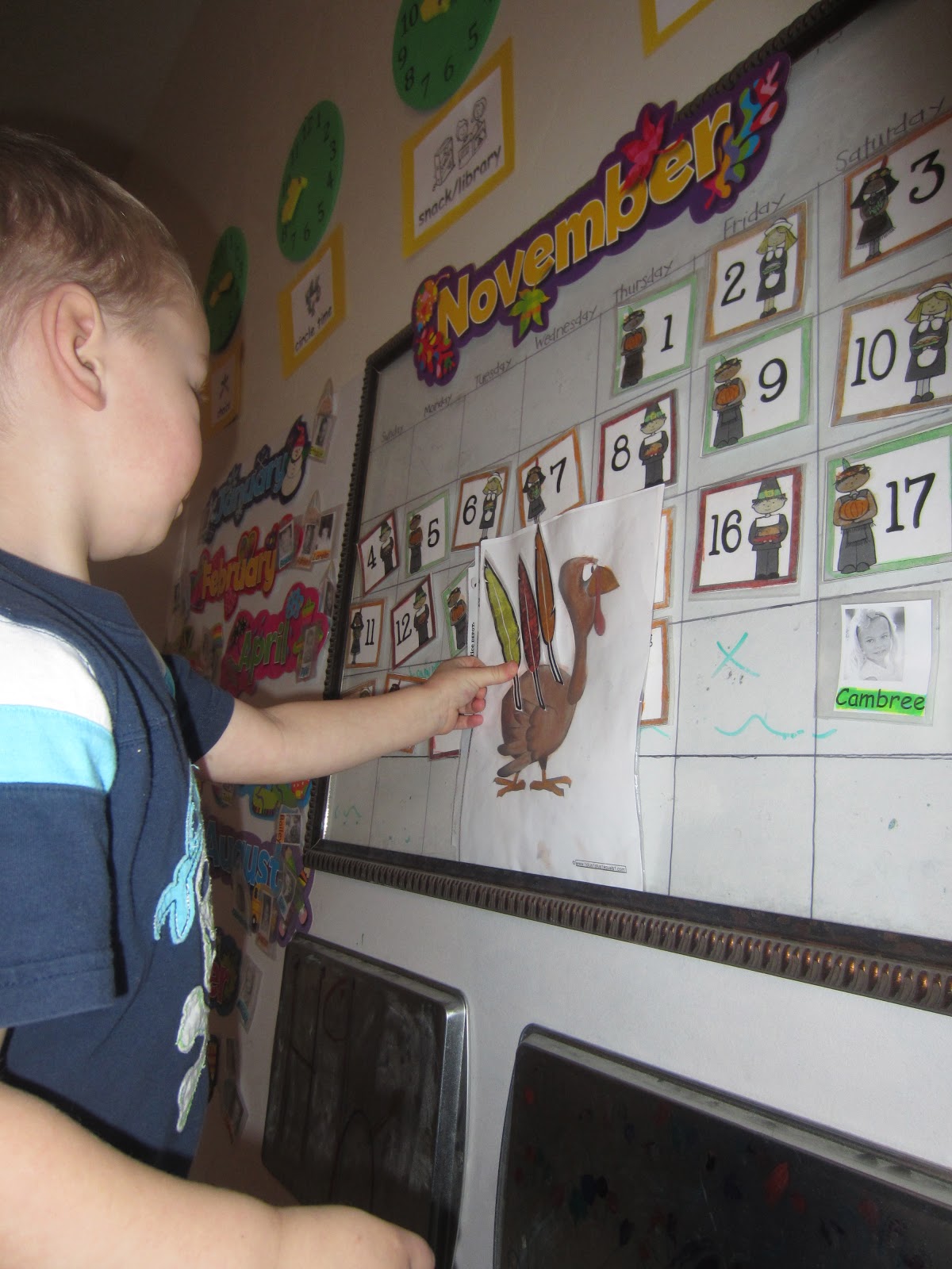 abc discovery preschool: Circle Time