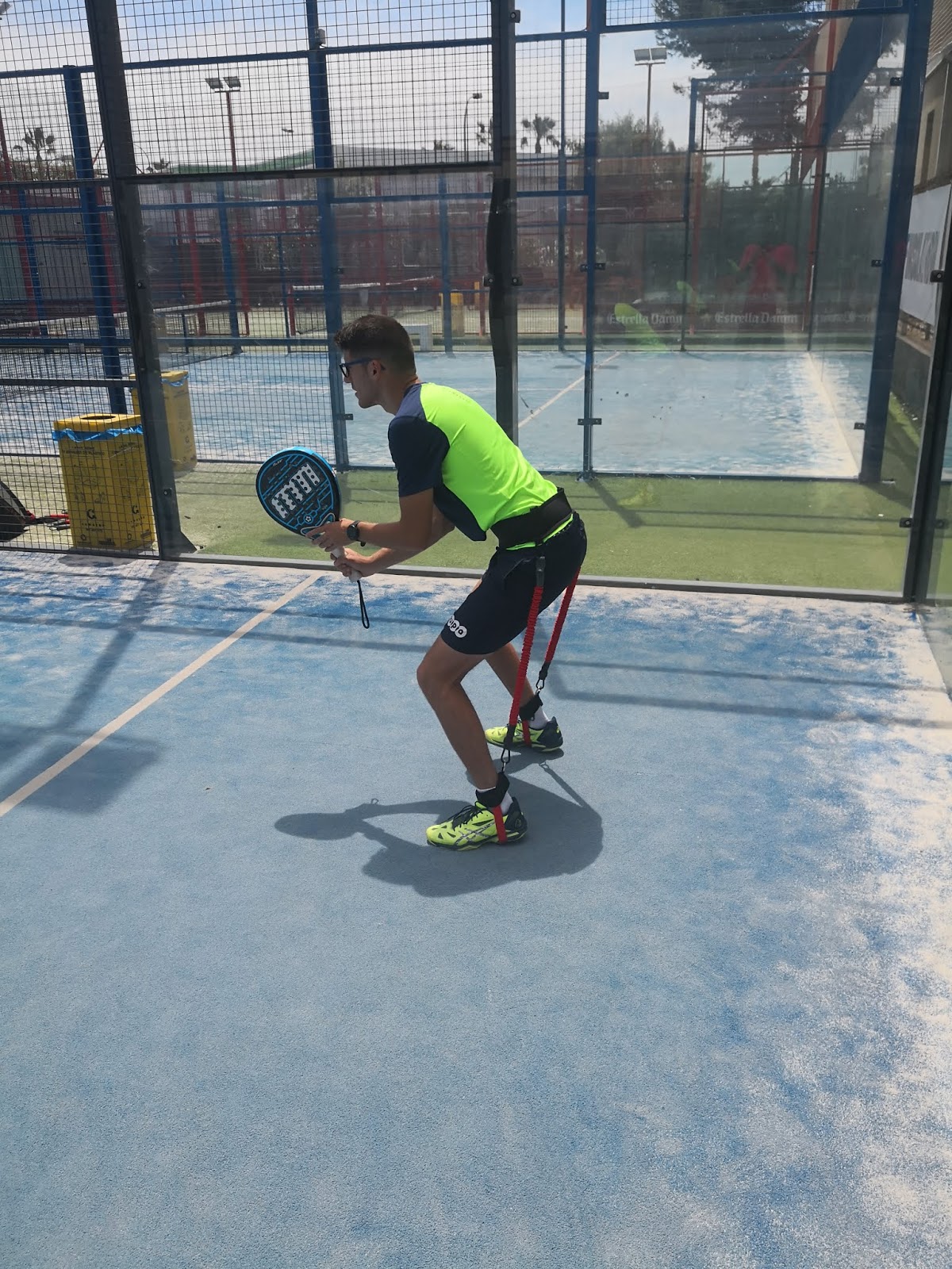 HOW TO IMPROVE THE PADEL DEFENSE WITH ELASTIC BANDS