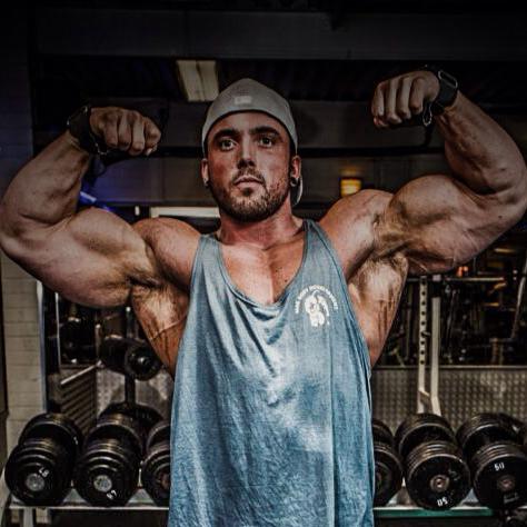 Worldwide Bodybuilders: New English muscle sensation Luke Sandoe