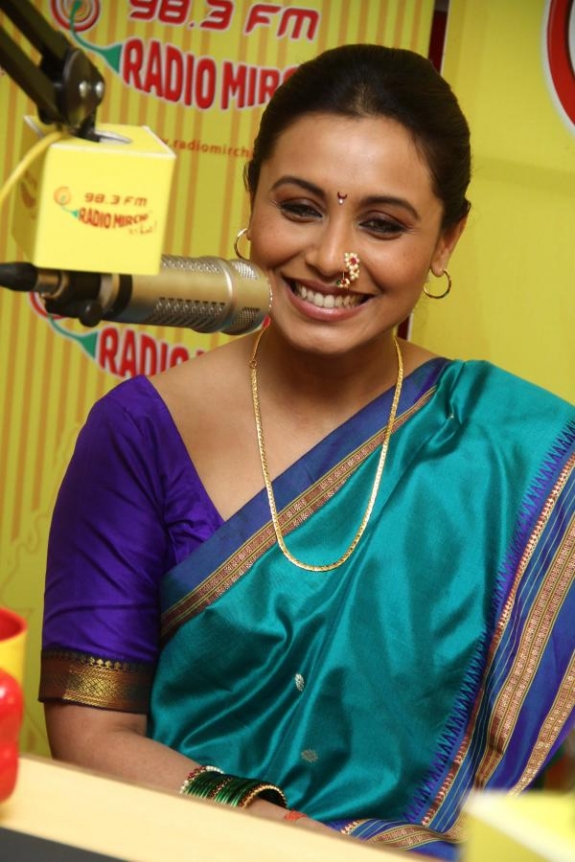 Rani Mukherjee In Radio Mirchi Stills - Hot PHOTOSHOOT Bollywood ...