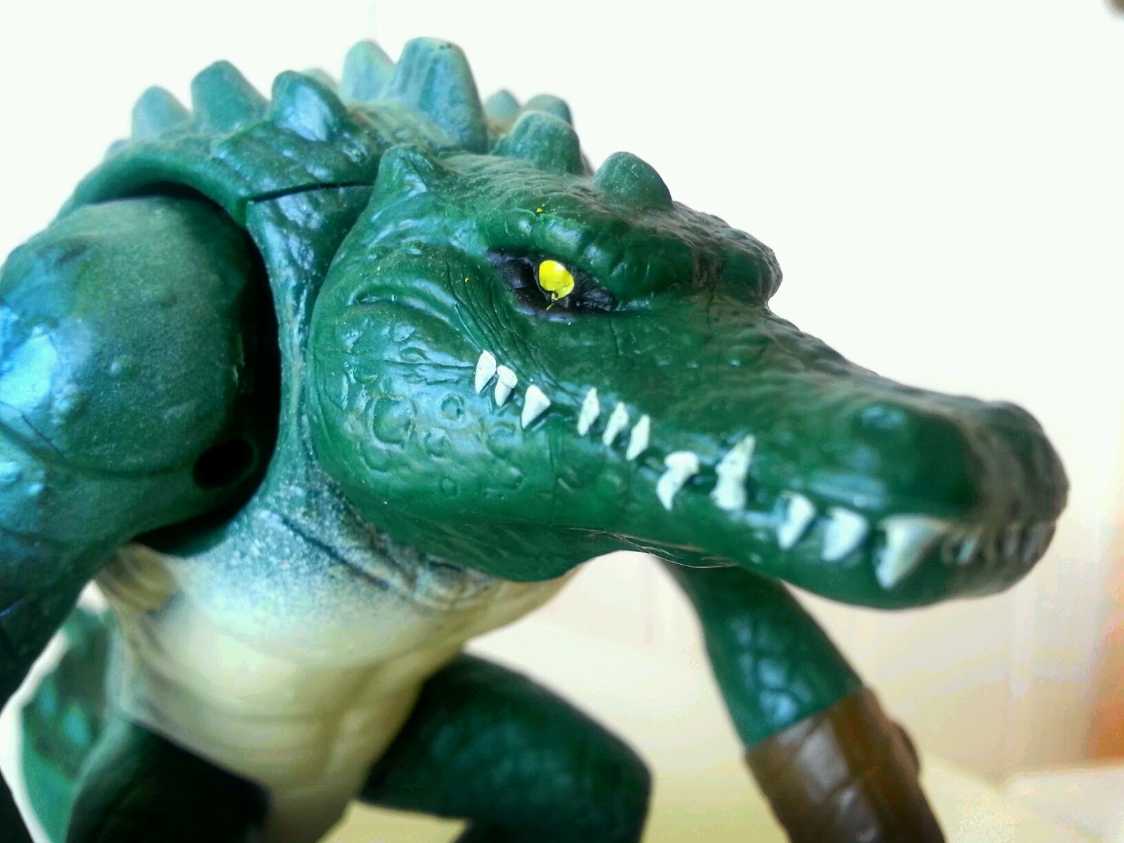 Action Figure Review: Leatherhead from Teenage Mutant Ninja Turtles by ...
