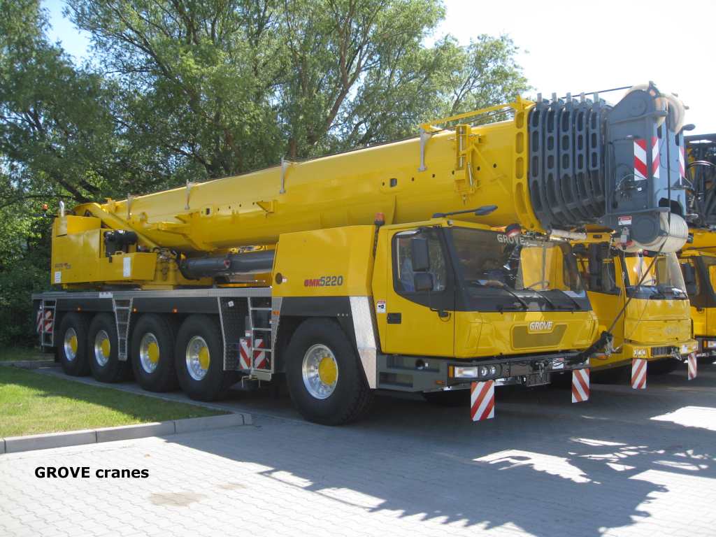Grove Cranes: GROVE GMK 5220, 220t class AT crane