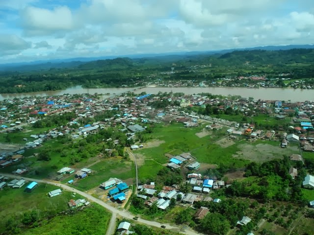 pleasure planner traveler: Perjalanan ke Perbatasan Negara (3) : Malinau